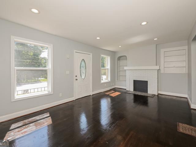 3426 Glenwood Road