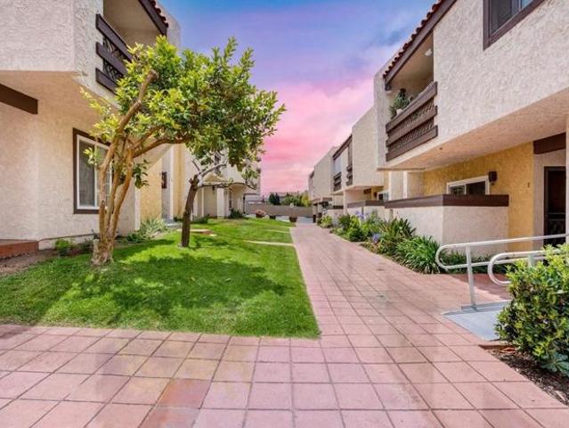 3426 Palm Ave 11, San Diego, CA