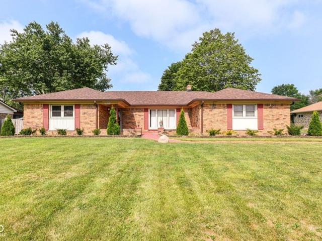 3426 S Leonard Rd, New Palestine, IN 46163