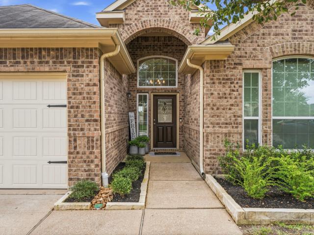 3426 Tulip Trace Drive