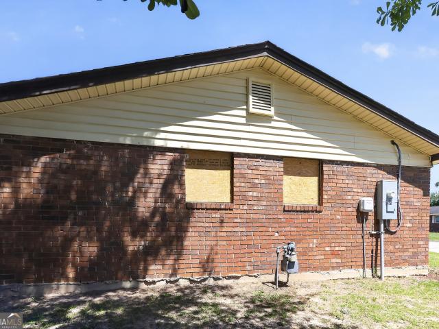 3427 Chadbourne Street