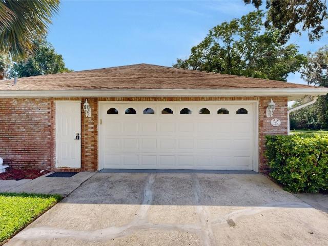 3427 Country Manor Dr, South Daytona, FL 32119 | MLS #1077 | Compass
