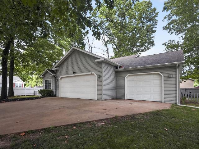3427 Easy Street