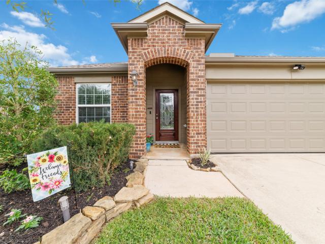 3427 Hillside Glade Lane