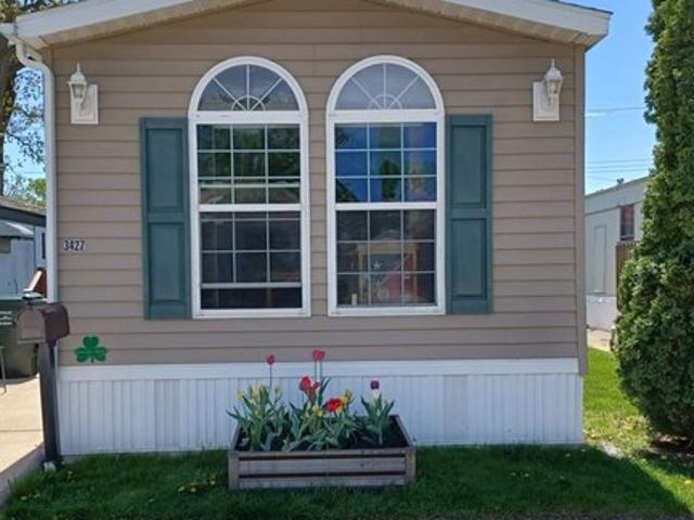 3427 W 117th St, Merrionette Park, IL 60803