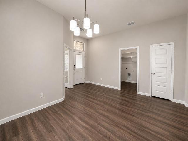 3428 flatiron Drive