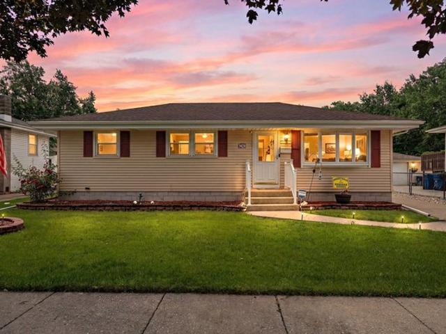 3428 Grand Blvd, Highland, IN 46322