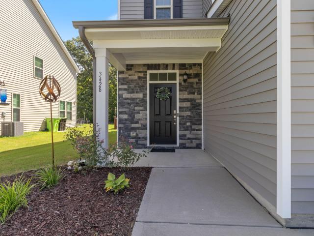 3428 Lacewing Drive