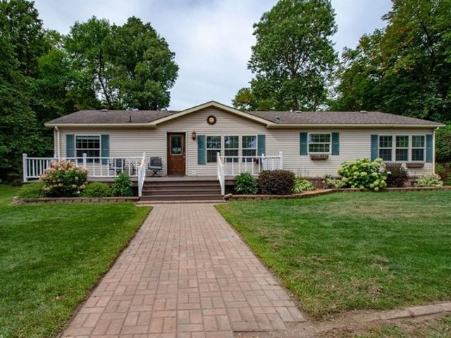 34295 County Highway 3, Erhard, MN 56534