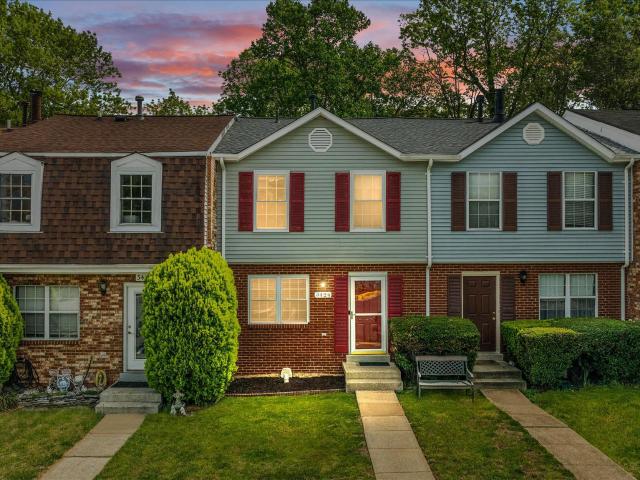 3429 Castle Hill Dr, Woodbridge, VA 22193 | MLS #VAPW2114 | Compass