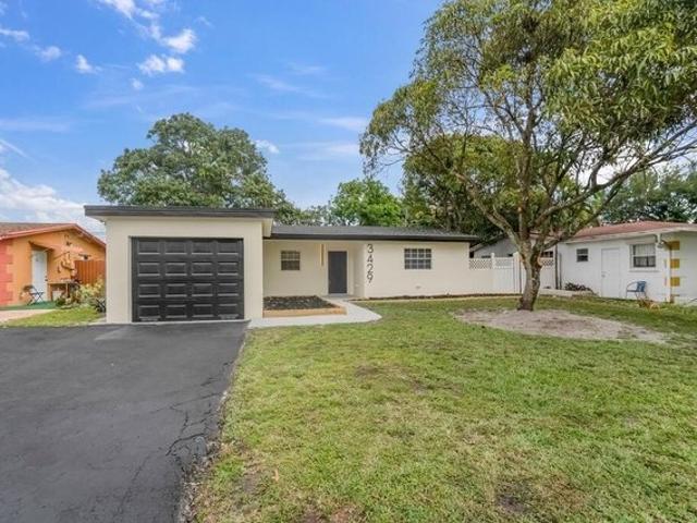 3429 E Shore Rd, Miramar, FL 33023