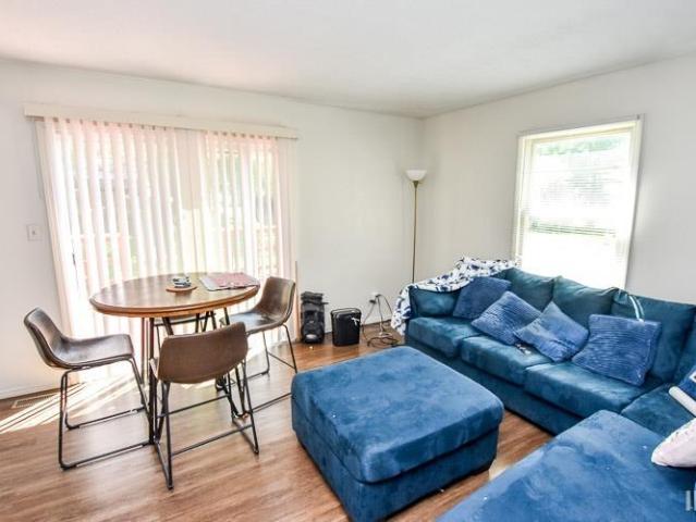 3429 & 3431 S Kennedy Drive