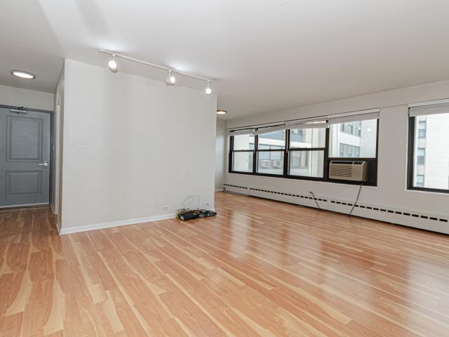 3420 n lake shore drive # 10h