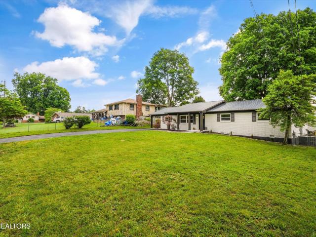 3420 Burwood Rd