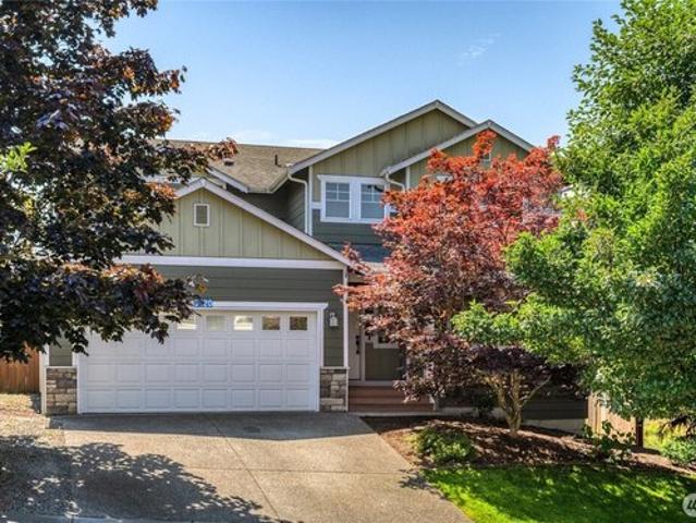 3420 Barry Pl, Mount Vernon, WA 98274