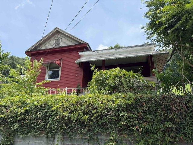 3420 Central Ave, Farmington, WV 26571
