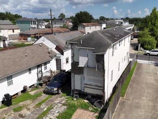 3420 Clara Street