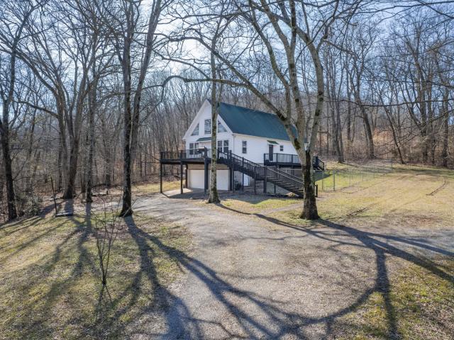 3420 Clear Creek Rd
