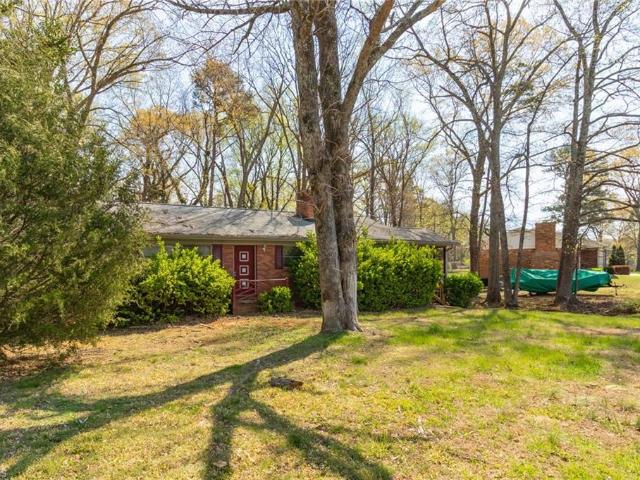 3420 Greenhill Drive