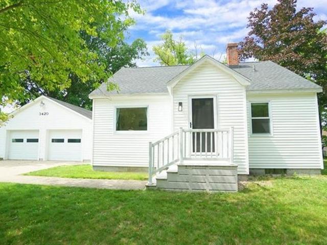 3420 Rivercrest Ct, Midland, MI 48640