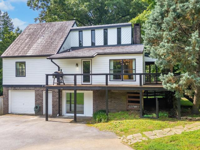 3420 Sunray Drive NW