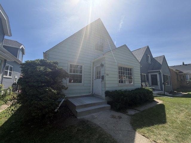 3420 S 17th St, Milwaukee, WI 53215