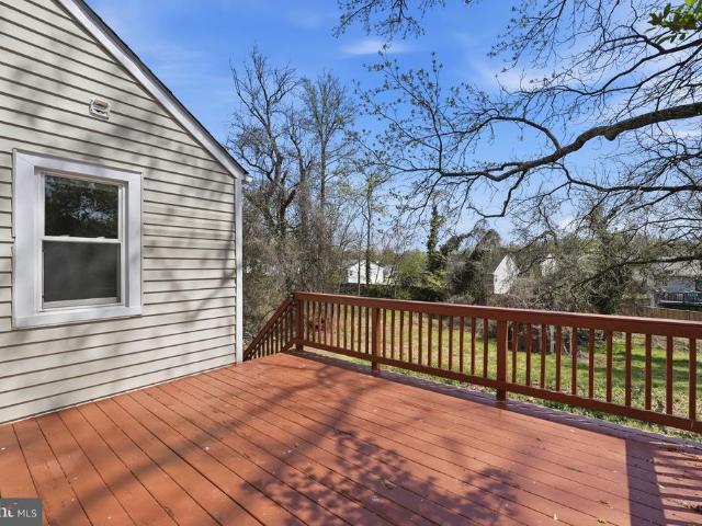 3420 Walters Lane