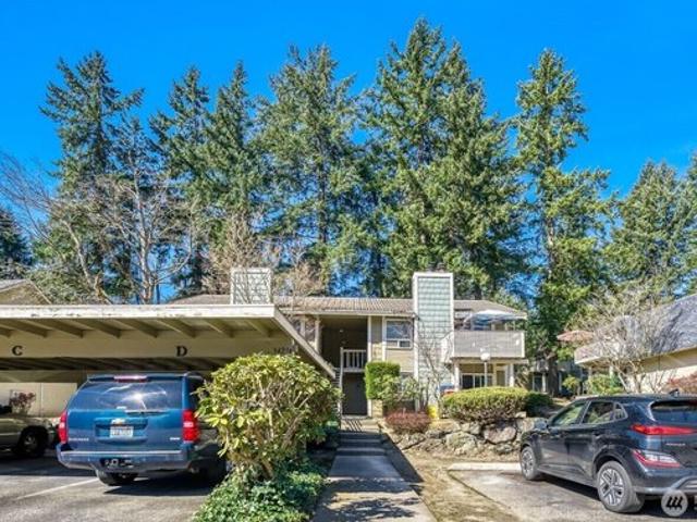 34214 1st Pl S, Federal Way, WA 98003
