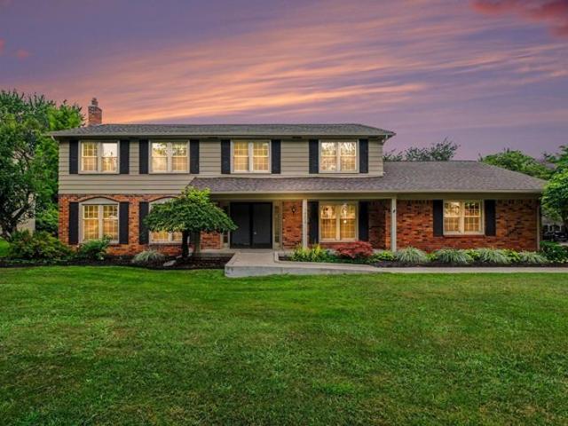 34214 Old Timber Rd, Farmington, MI 48331