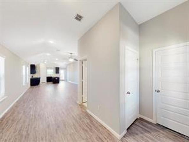 3421 Buster Way