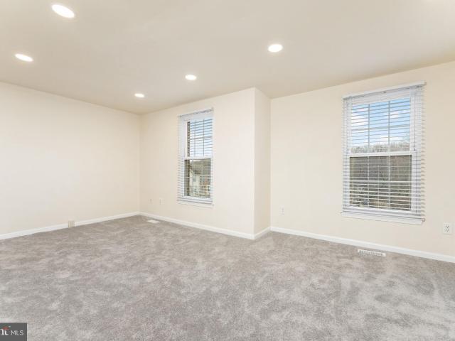 3421 Belleplain Ct, Dumfries, VA 22026 | MLS #VAPW2116 | Compass