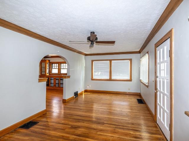 3421 W 159Th St 2 Bedroom Apartment for Rent at 3421 W 159th St, Cleveland, OH 44111 Kamm's Corners