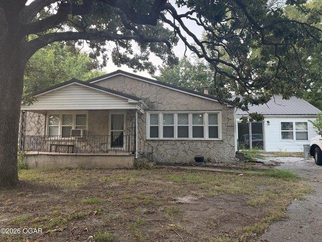 3421 W Fountain Rd, Joplin, MO 64801
