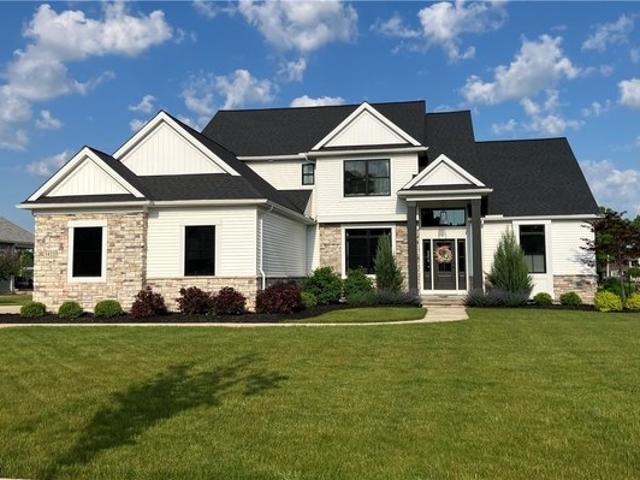 3422 Mass Dr, Avon, OH 44011
