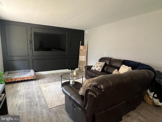3422 Palace Court