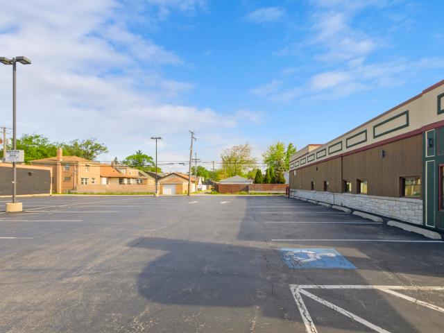 3422 W 95th Street
