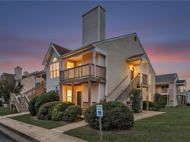 3423 Norfeld Ct, Virginia Beach, VA 23453