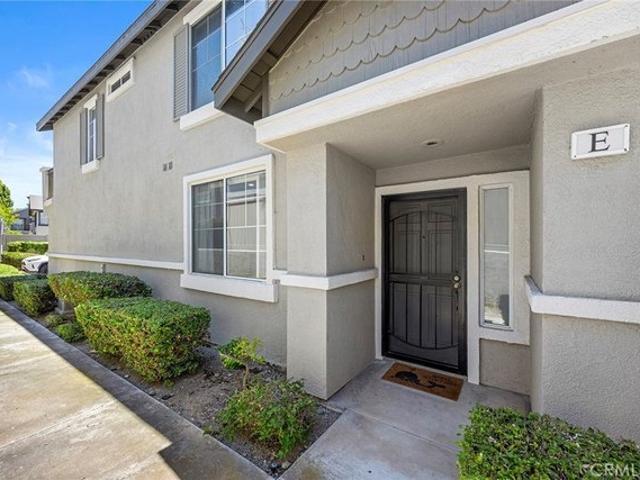3423 E White Chapel Ct Unit E, Orange, CA 92869