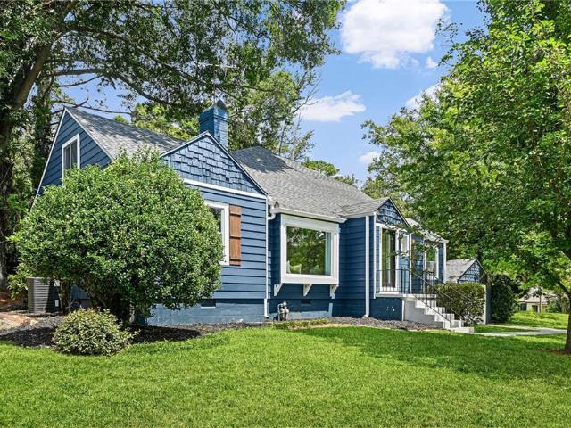 3423 Rugby Circle