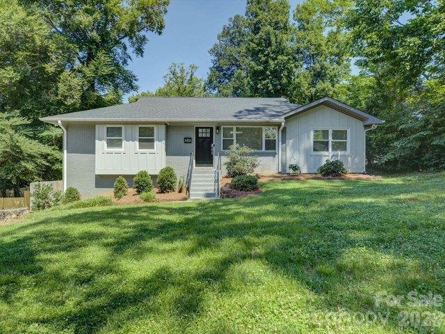 3423 Sudbury Rd, Charlotte, NC 28205