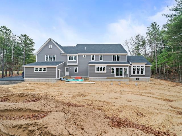 342 Country Club Way, Kingston, MA 02364 | MLS #73462 | Compass
