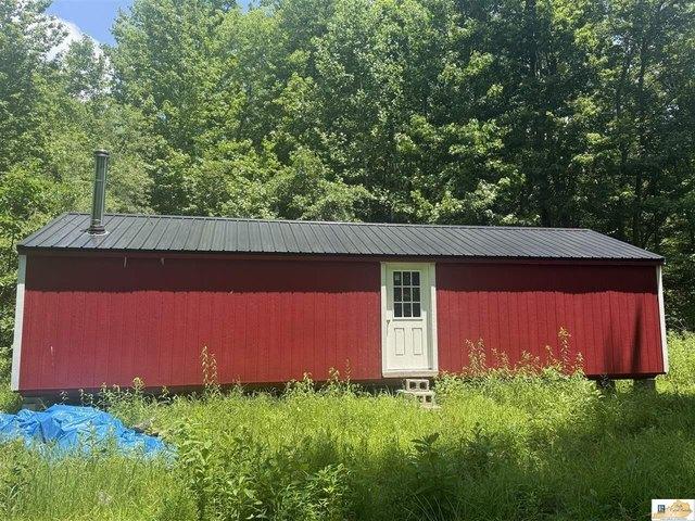 342 Center Three Springs Rd, Center, KY 42214