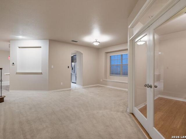 342 Chloe Hts