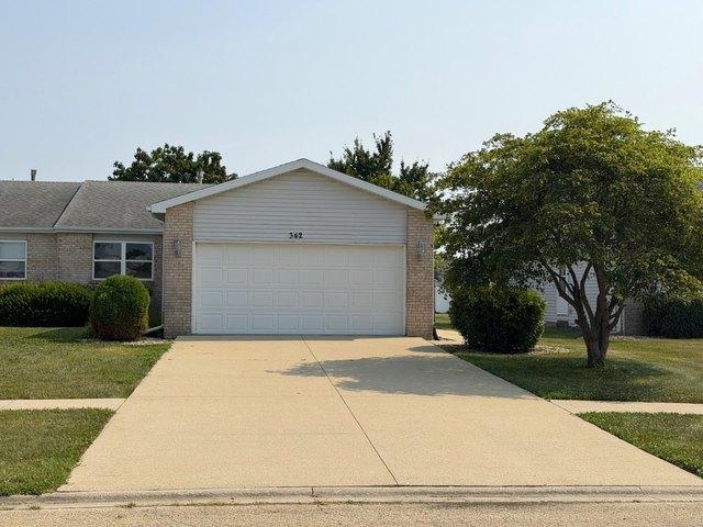 342 E Myrtle St, Herscher, IL 60941