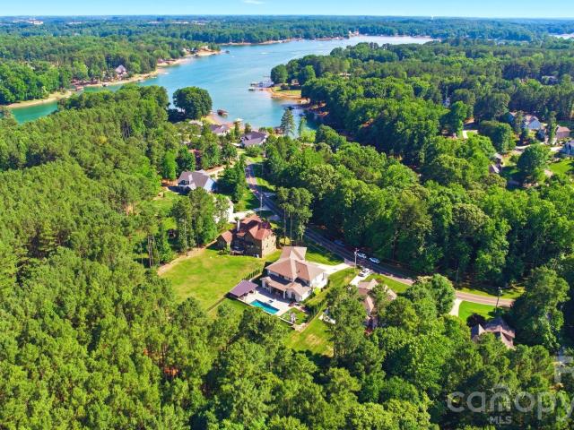 342 Kenway Loop