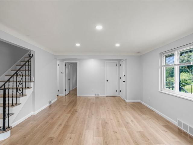 342 Homer Dr