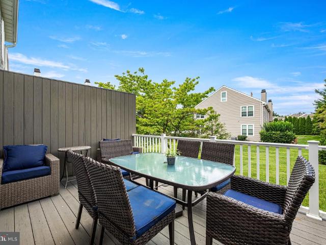 342 Huntington Court