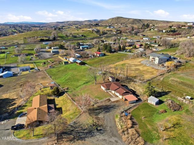 342 Sole Rd, Selah, WA 98942 | MLS #26 1335