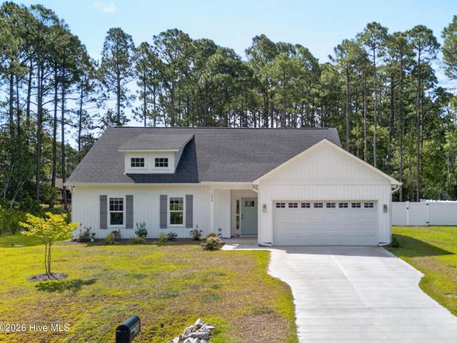 342 Shore Court NW