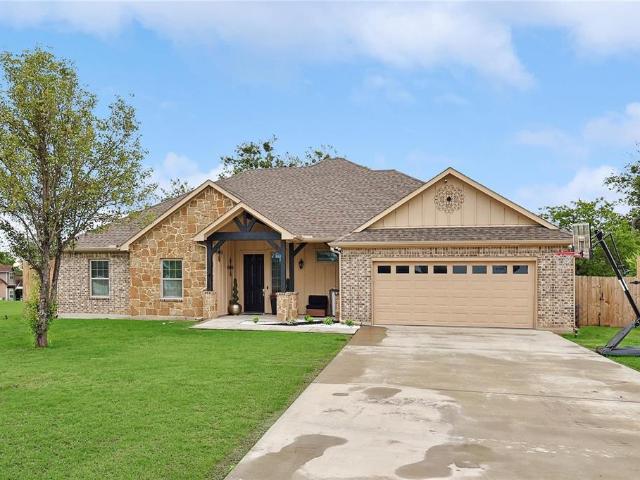 342 W Huffman St, Krum, TX 76249 | MLS #21233